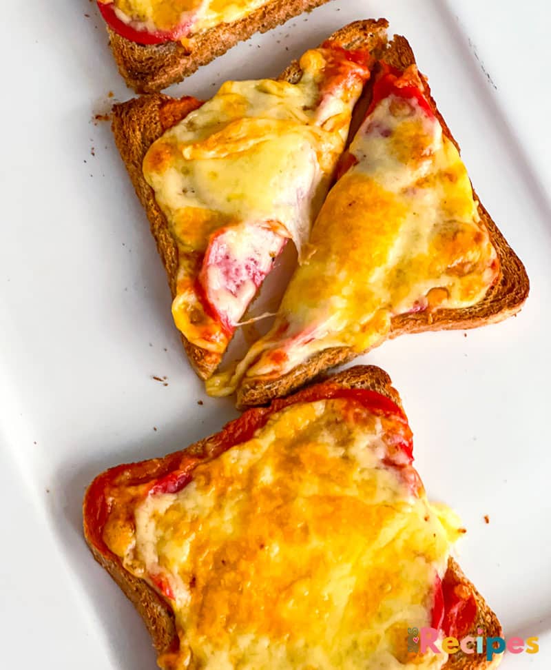 Easy Pizza Toast - SOS RECIPES