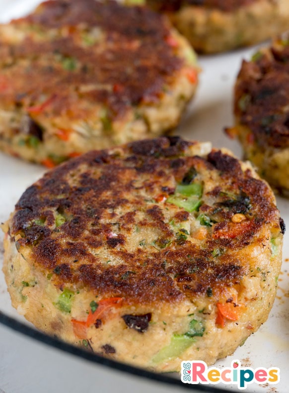 Easy Salmon Croquettes Recipe - Sos Recipes