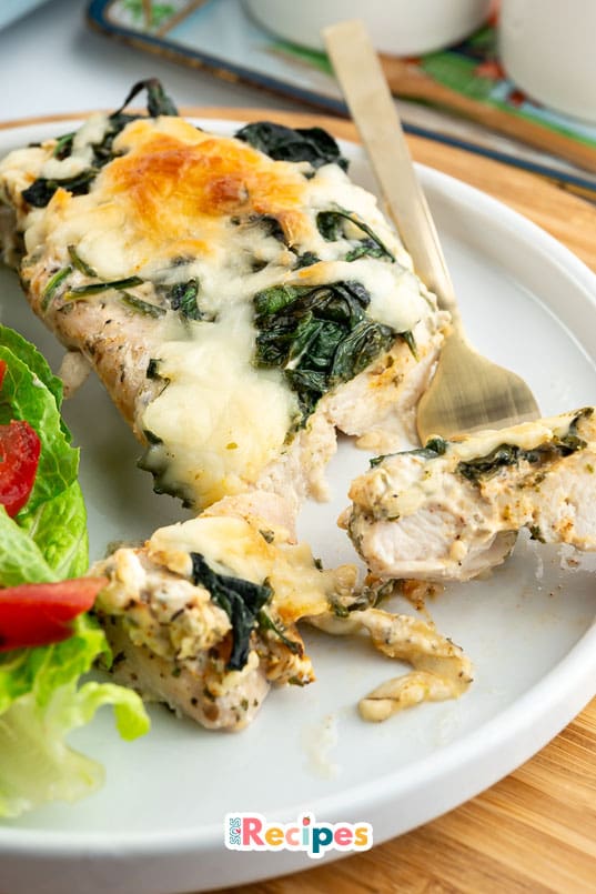 Cheesy Spinach Chicken Casserole - Sos Recipes