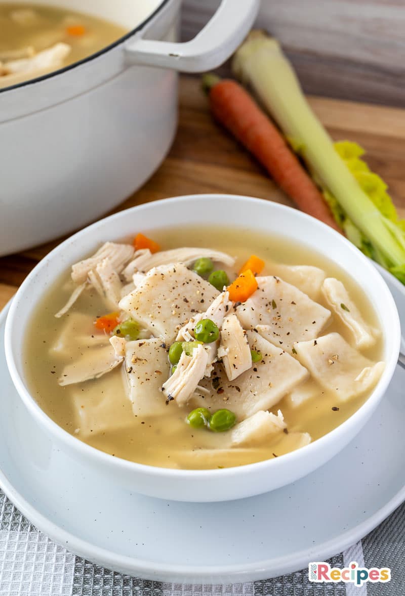 Cracker Barrel Chicken and Dumplings {Copycat Recipe} - Sos Recipes